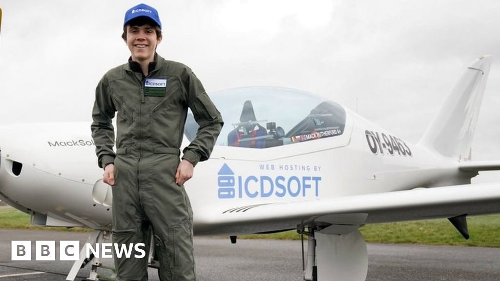 Teenage pilot aims to break solo round-world record - BBC News
