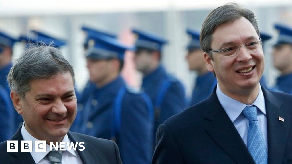 Serbian and Bosnian governments hold historic joint session - BBC News
