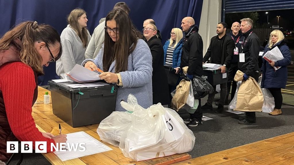 Local elections 2023: Labour replace Tories as Bolton's biggest party