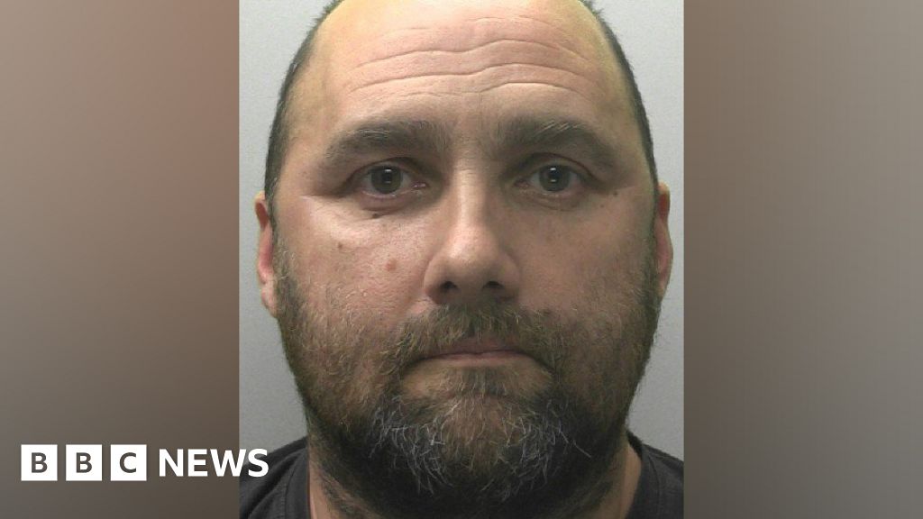 Builder who conned people in Cornwall out of £480k is jailed