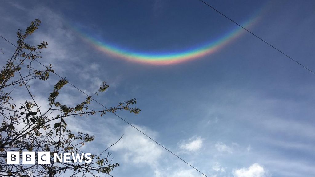 Yorkshire's 'upside-down' rainbows - BBC News