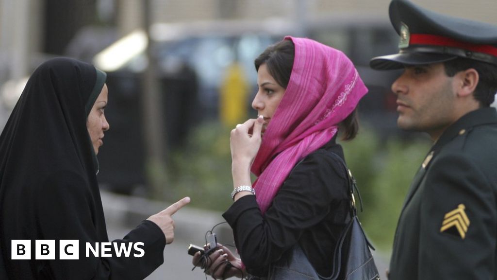 Who are Islamic 'morality police'? - BBC News