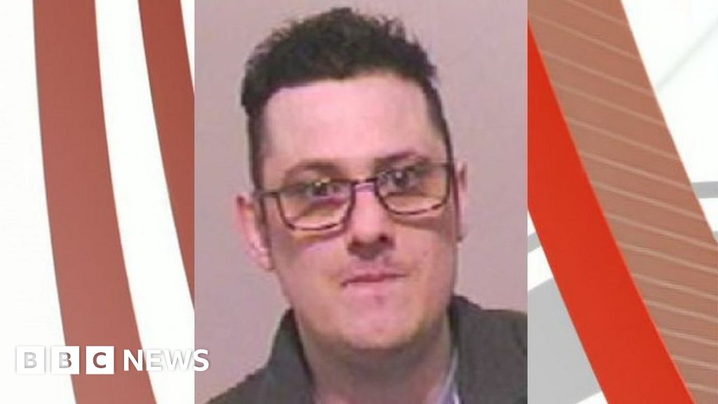 Seaham child rape blackmailer Paul Leighton has jail term increased