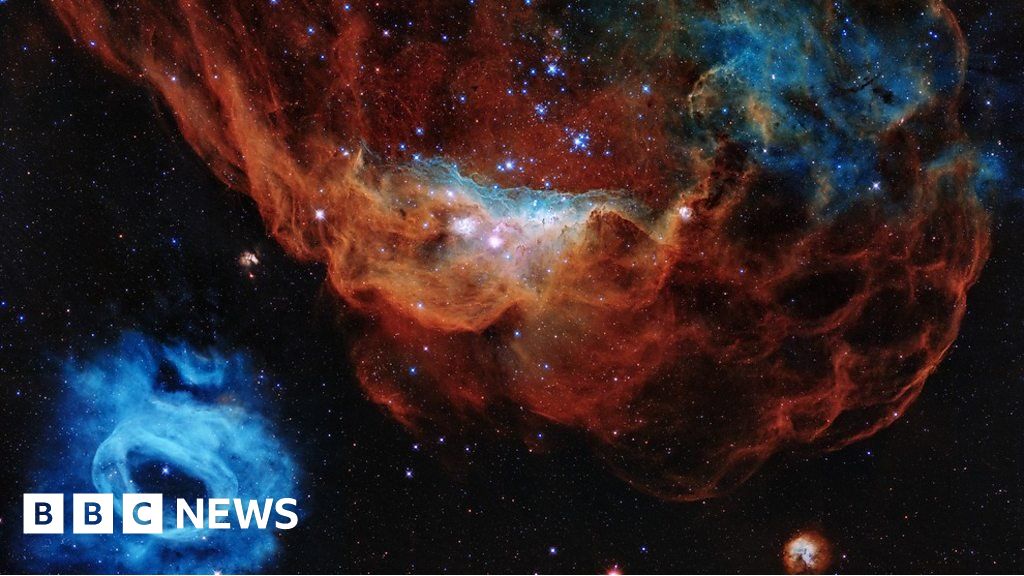 Hubble's 30th anniversary image - BBC News
