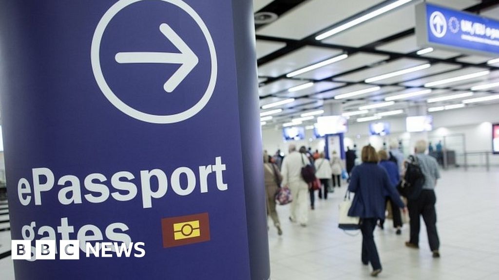 Brexit: Full control of borders among six UKIP tests - BBC News