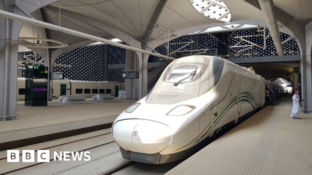 Saudi Arabia opens high-speed railway linking holy cities - BBC News
