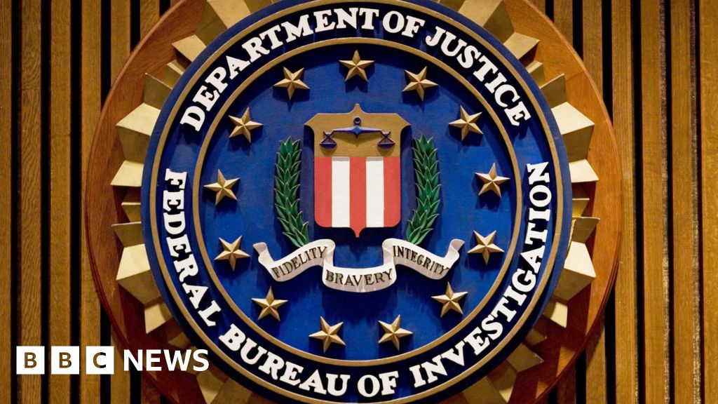 Republicans say FBI officials' texts show anti-Trump bias on Mueller team