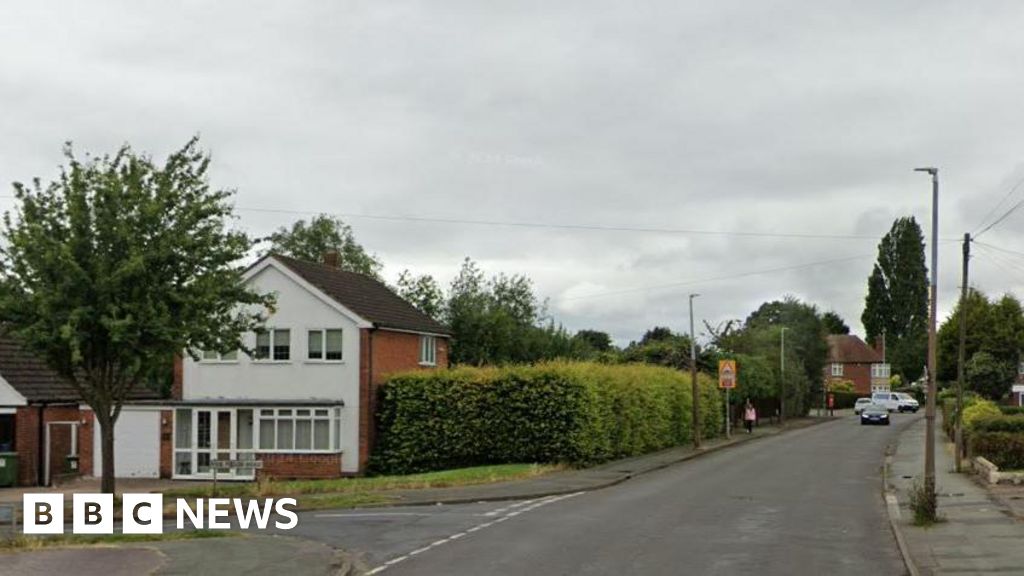 Wolverhampton road closures remain in place for emergency water works
