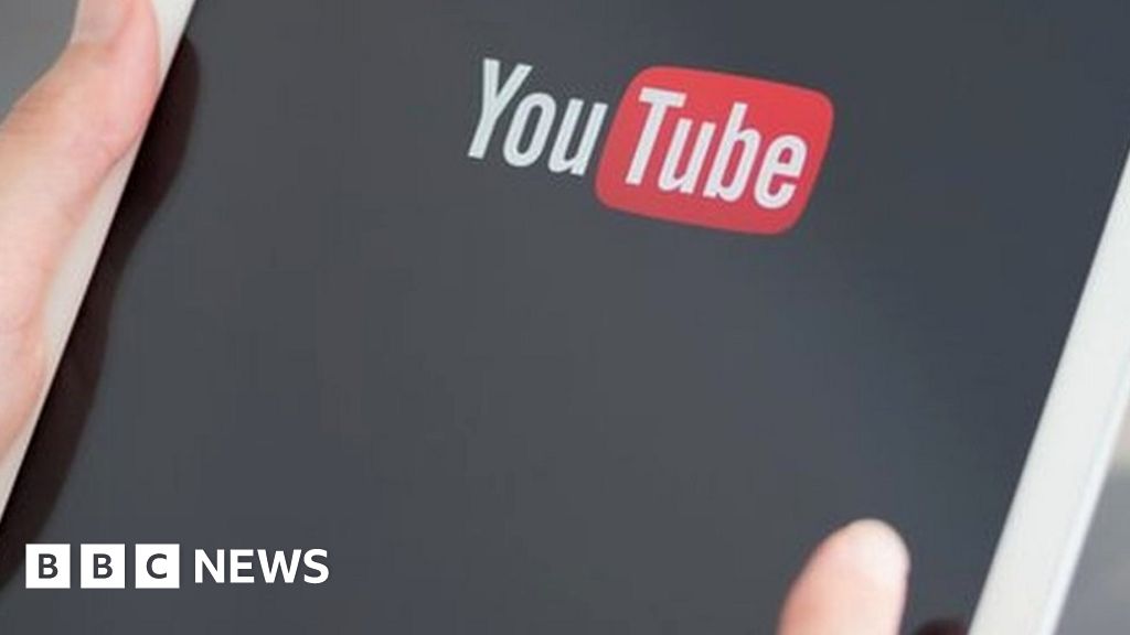 YouTube child protection mechanism 'failing'