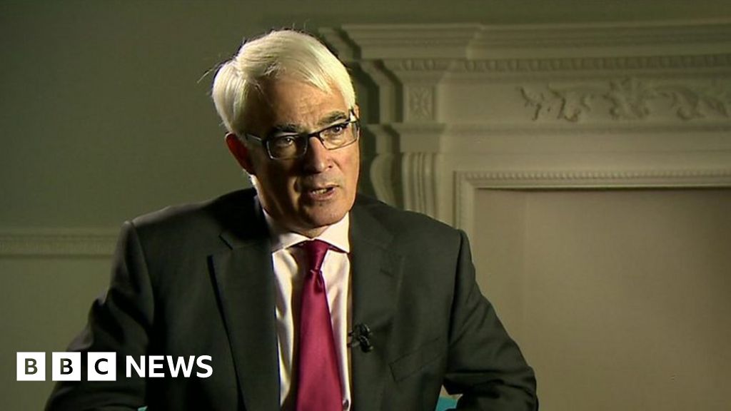 Lamont, Lawson, Clarke and Darling on chancellor job - BBC News