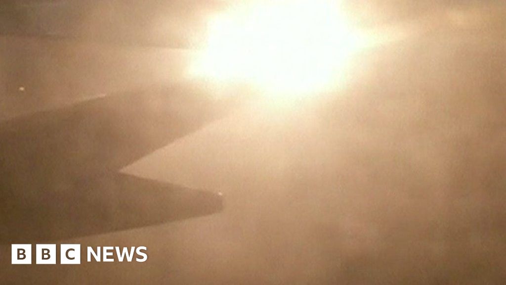 Explosion as two planes collide in Toronto Pearson