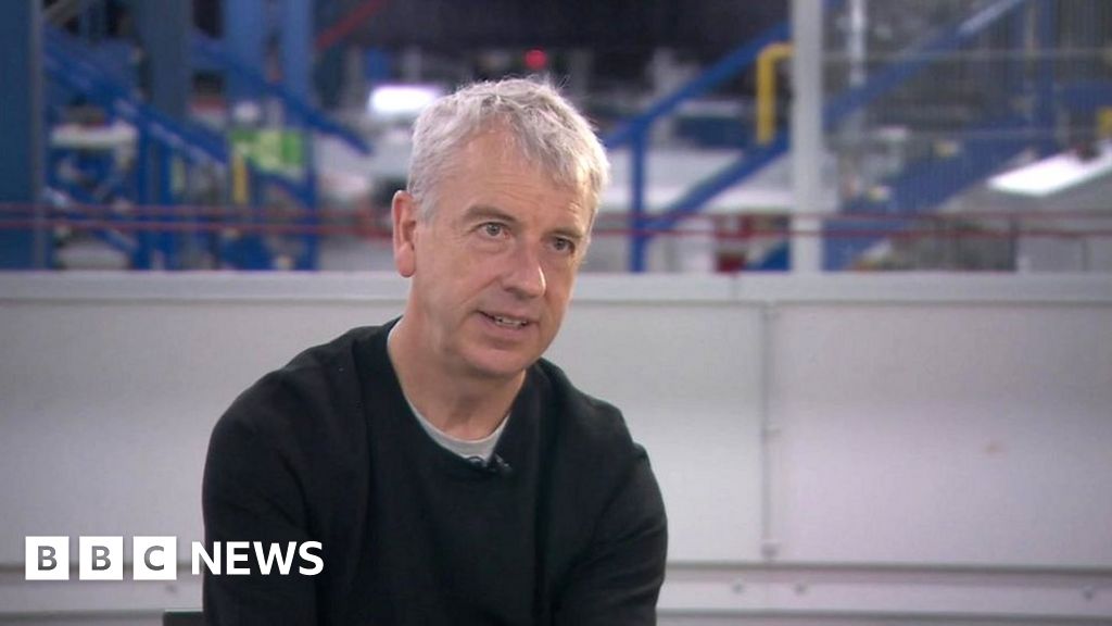 Boohoo boss: 'We don't see fast fashion as a throwaway' - BBC News