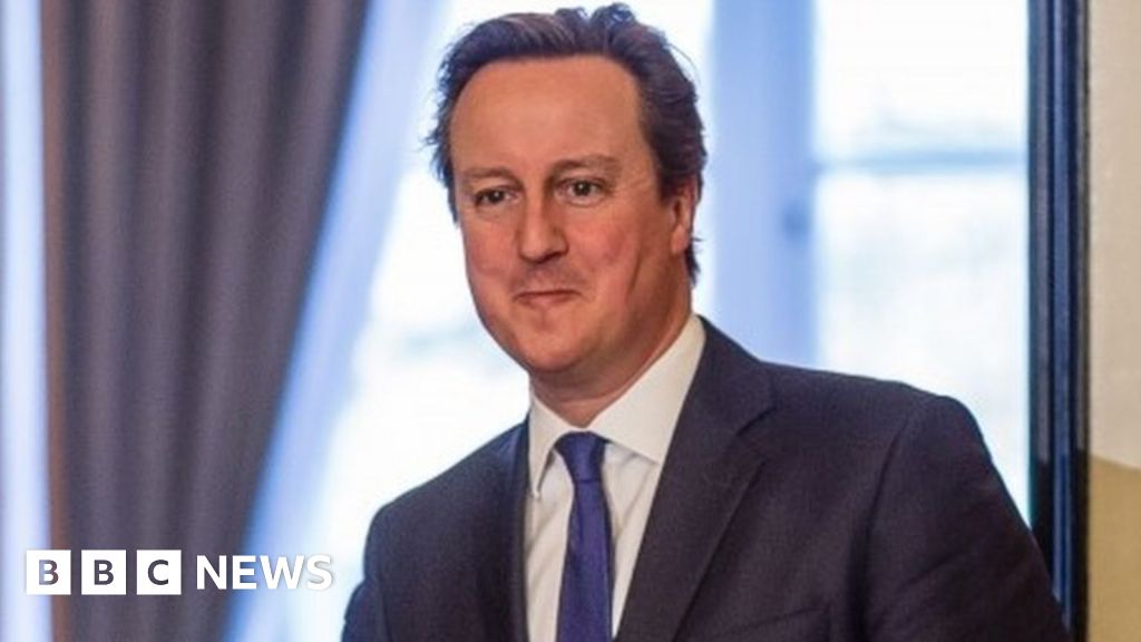 COP21 climate change deal a 'huge step, says David Cameron - BBC News