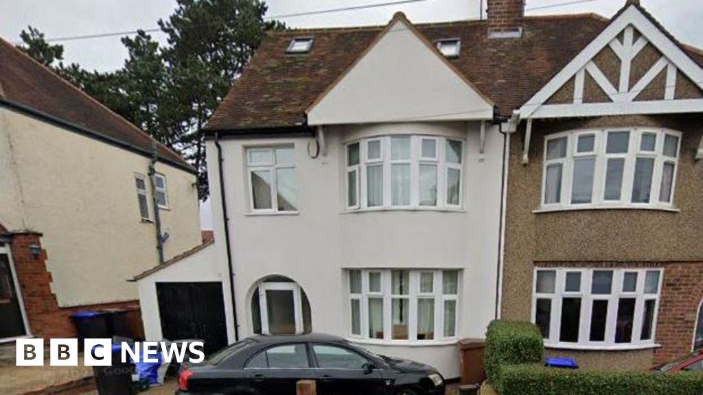 Northampton multi-let house approved despite objections - BBC News