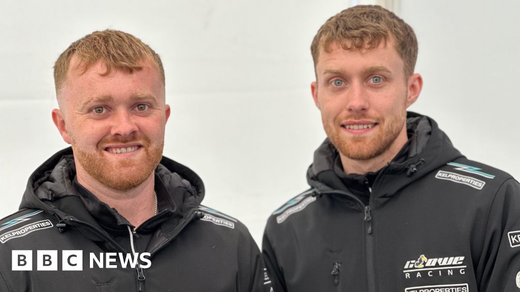 Crowe brothers 'stronger than ever' heading into Isle of Man TT - BBC News