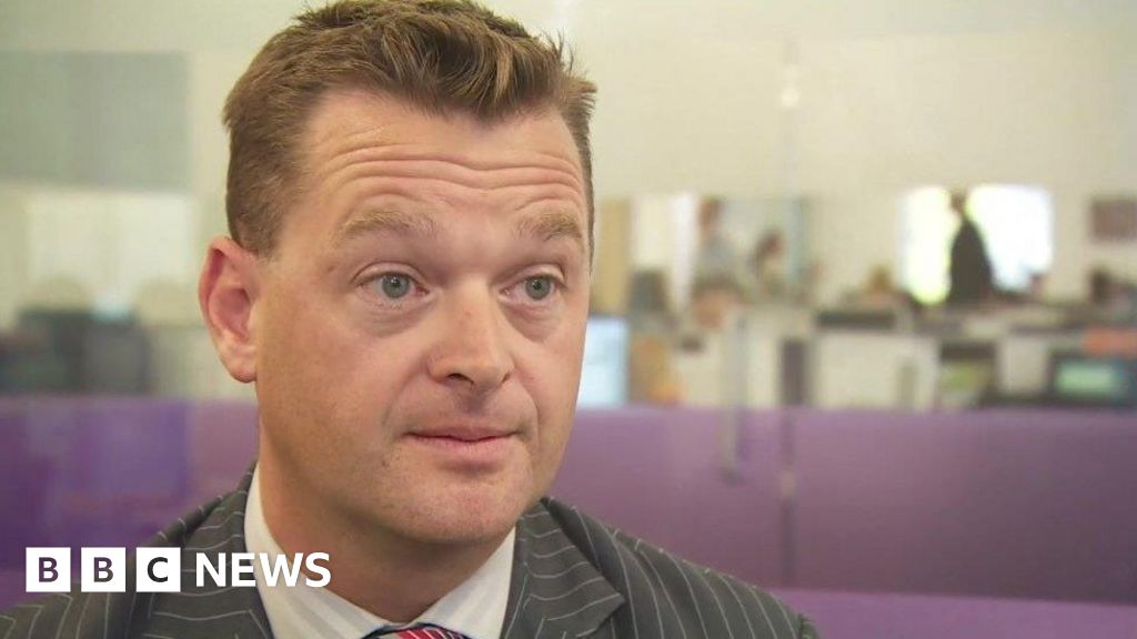 Lawrence Jones: Former UKFast boss faces second rape charge - BBC News