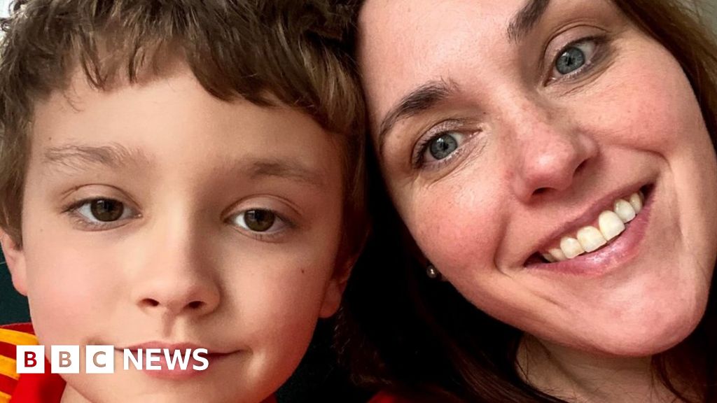 Senedd must become more family-friendly, politicians say