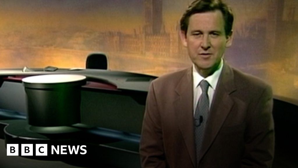 Tributes to former BBC Spotlight presenter Chris Rogers - BBC News