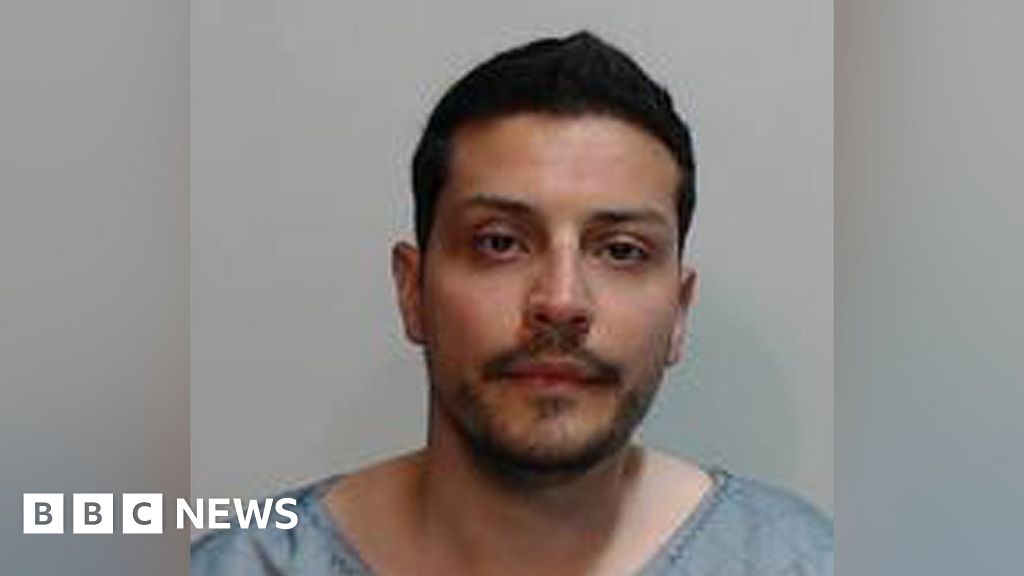 Man admits planting 'bomb' in Edinburgh's Princes Street Gardens