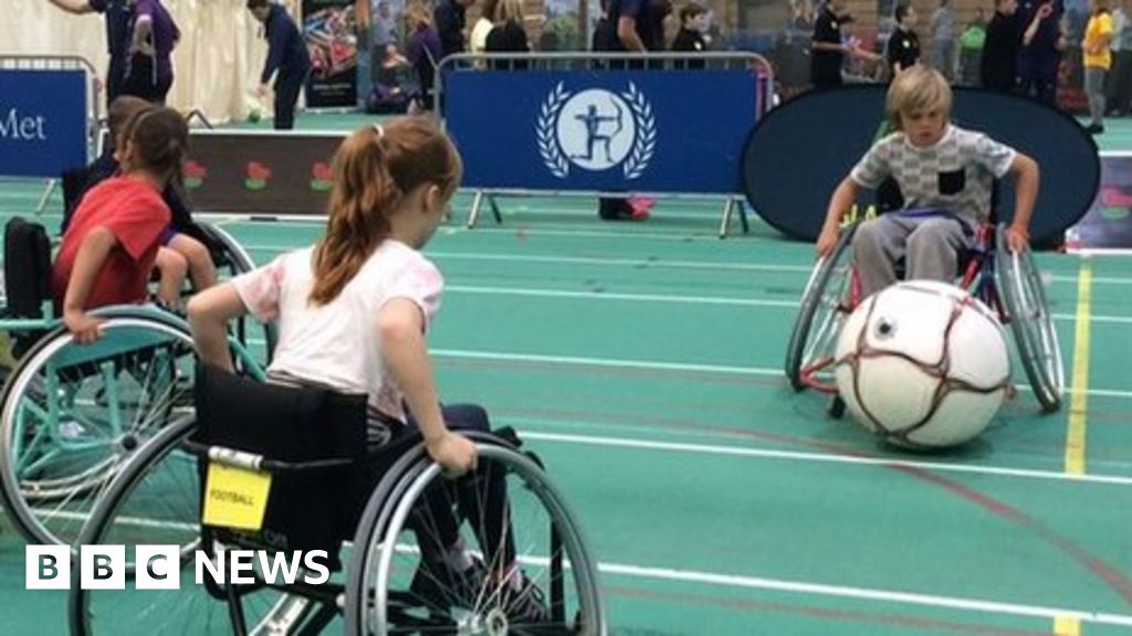 Disability sports participation in Wales up 30% - BBC News