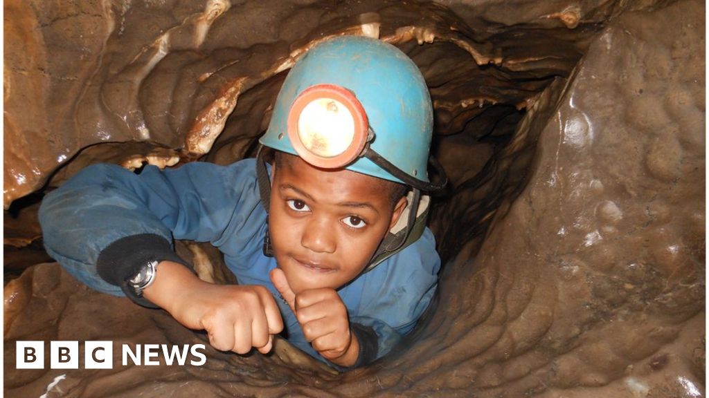 Covid: Outdoor education centres bid to reopen after Easter