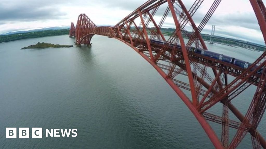 Forth Bridge given World Heritage Site status - BBC News