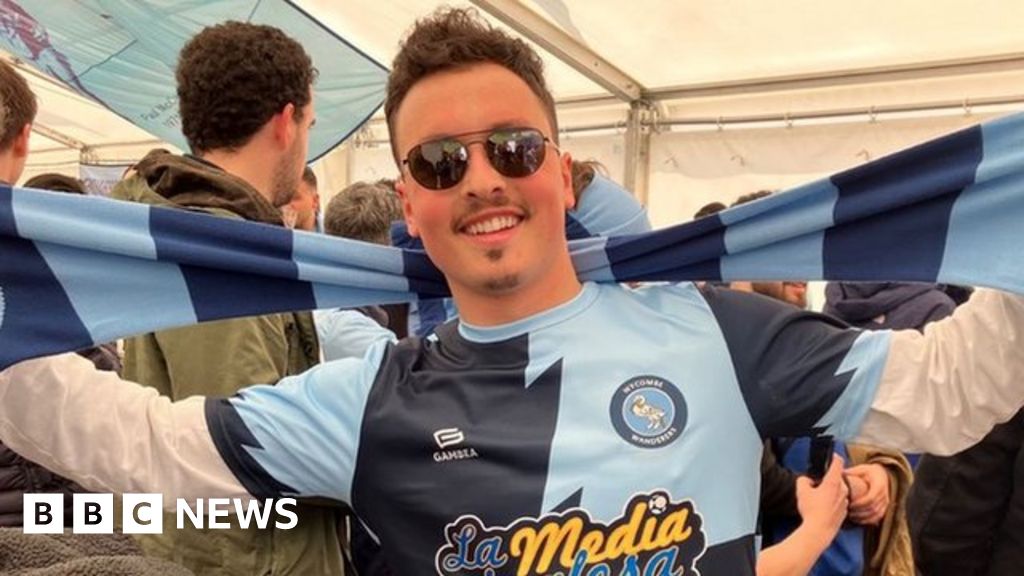 Wycombe Wanderers: The team with a fanbase in Spain - BBC News
