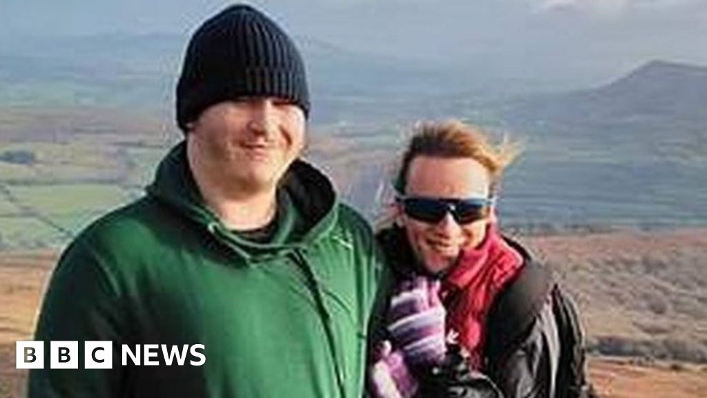 Man killed in Blaenavon 'hit-and-run' named as Rhys Dobson - BBC News