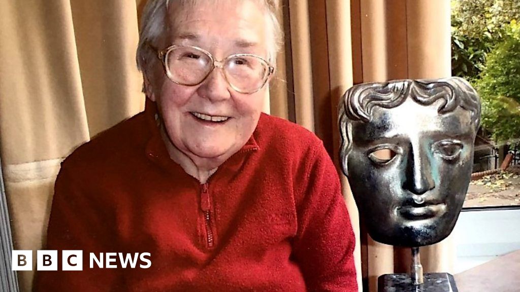 Feminism: Statue of Elaine Morgan to be unveiled in home town