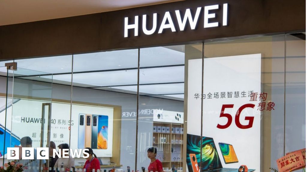 Huawei holds summit as global pressure grows - BBC News