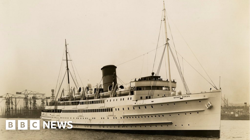 Manx divers visit ferry sunk at Dunkirk for first time in 83 years ...