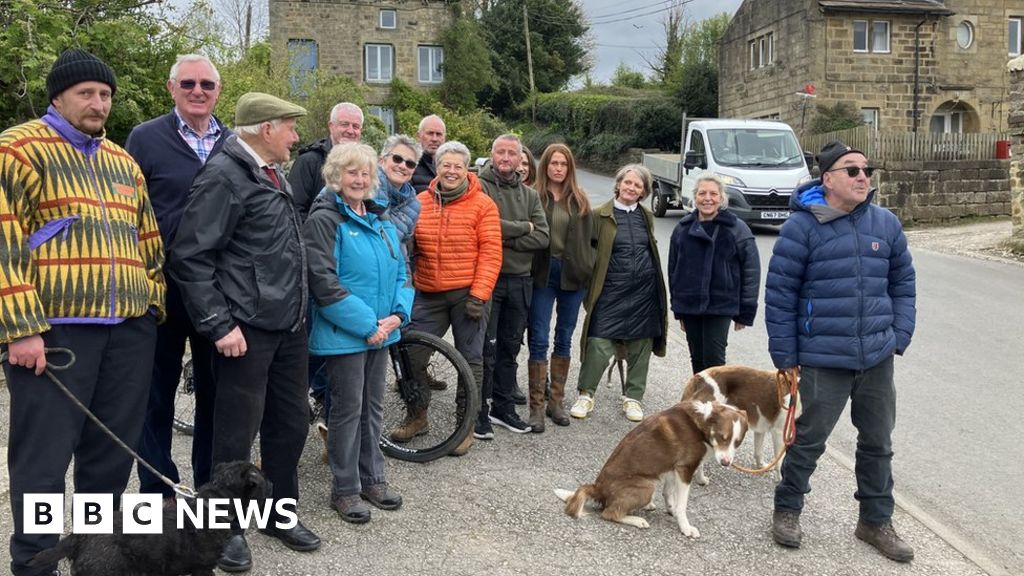 Kex Gill A59 closure causing road chaos in Askwith - villagers - BBC News
