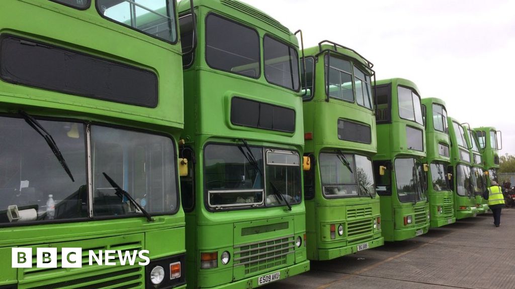 Uncertain future for South Yorkshire school bus service - BBC News