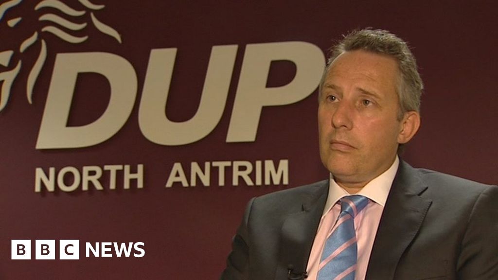 Ian Paisley fined for driving without insurance - BBC News