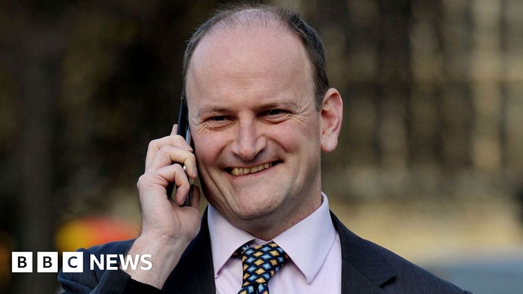 Douglas Carswell: The political maverick - BBC News
