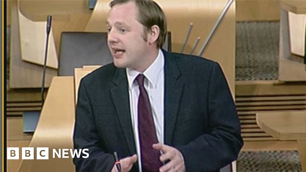 Labour MSP Richard Baker quits Holyrood for charity role - BBC News