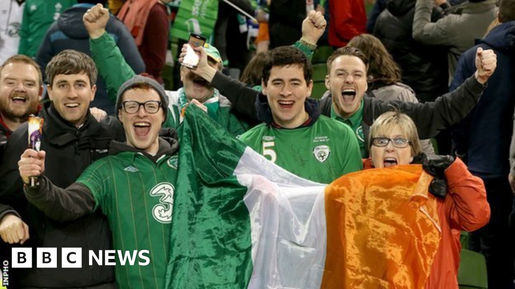 Republic of Ireland fans to get Euro ticket news on Friday - BBC News