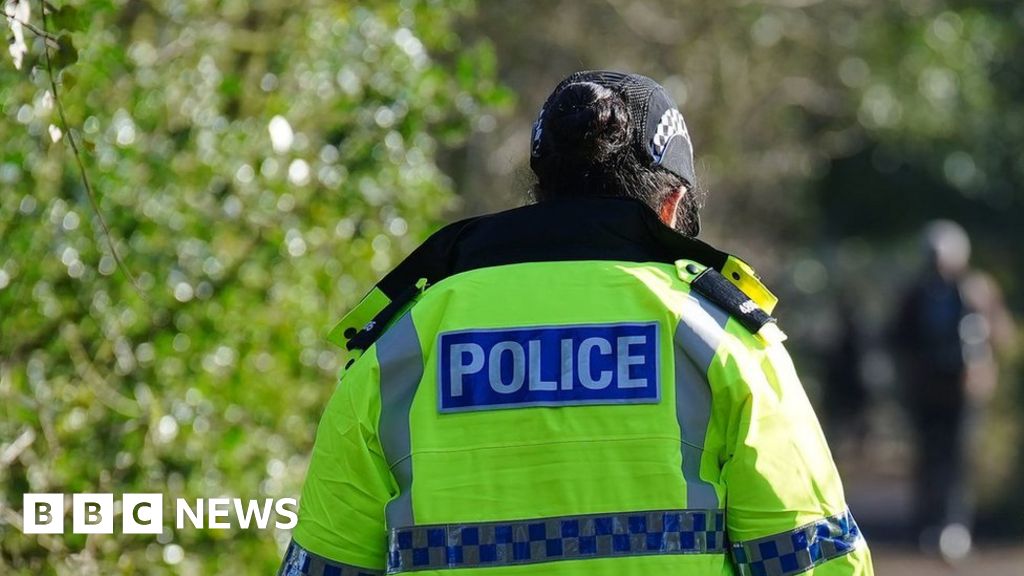 Derbyshire Police referral to watchdog after body found in river