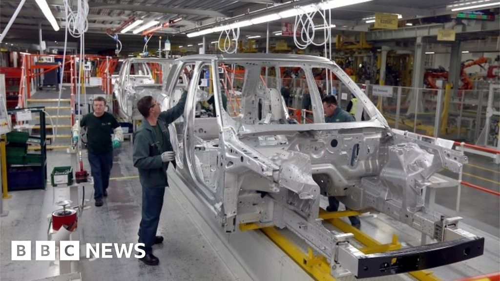 Jaguar Land Rover confirms 4,500 job cuts - BBC News