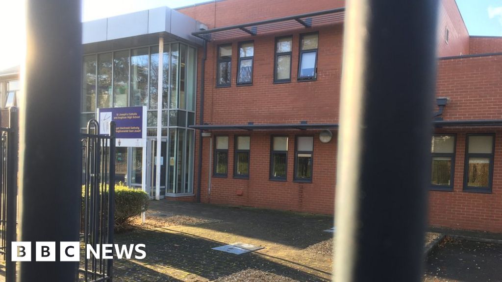 School masks: Exempt Wrexham pupils 'separated from others'