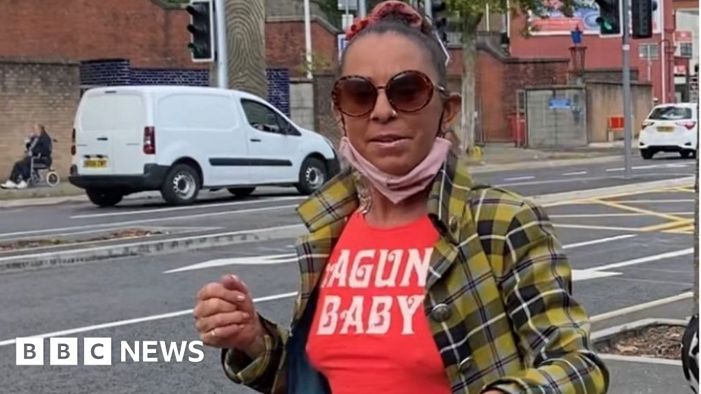 Non Evans: Welsh international sentenced for hoax 999 calls - BBC News