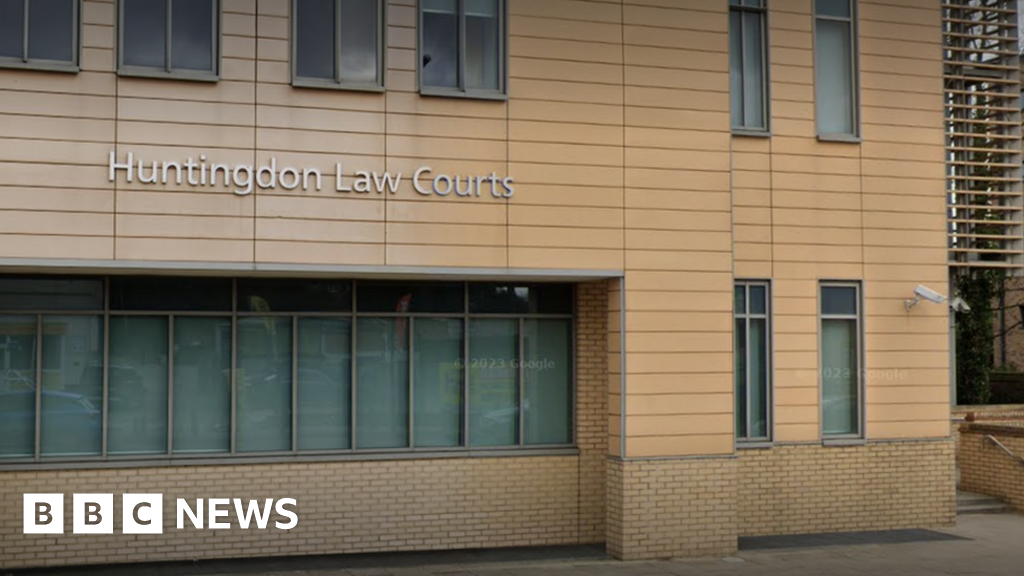Bedfordshire police officer convicted of sexually assaulting woman ...