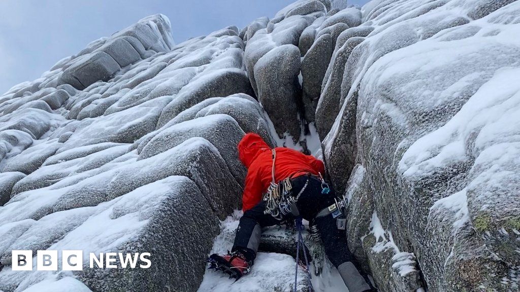 Snow and ice just in time for winter climbing festival - BBC News