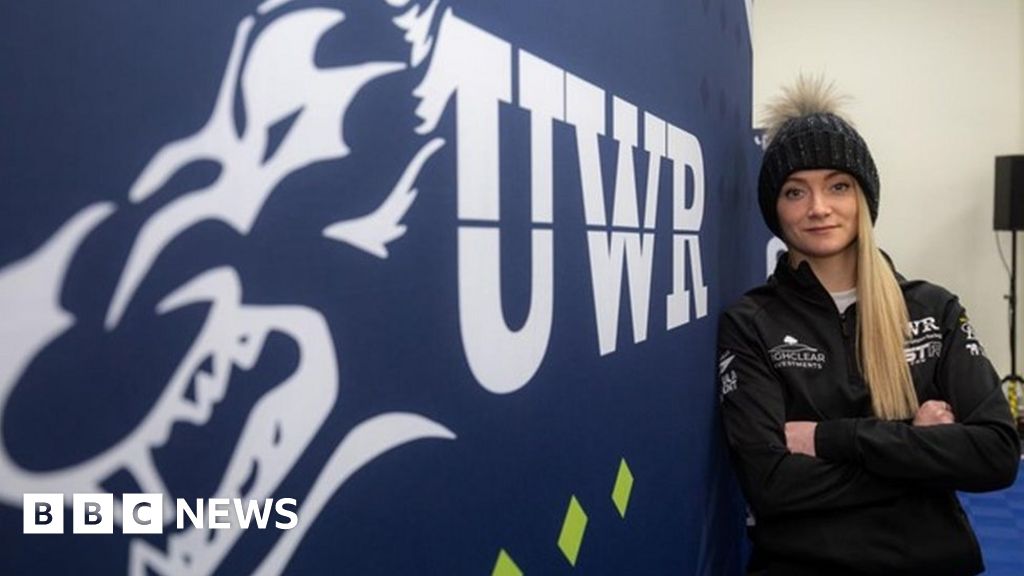 Motorsport was a man’s world - Wolverhampton racer - BBC News