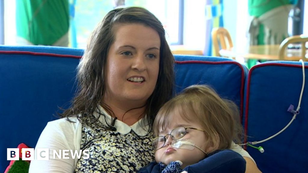 Children's end-of-life care needs 'strategic attention' - BBC News
