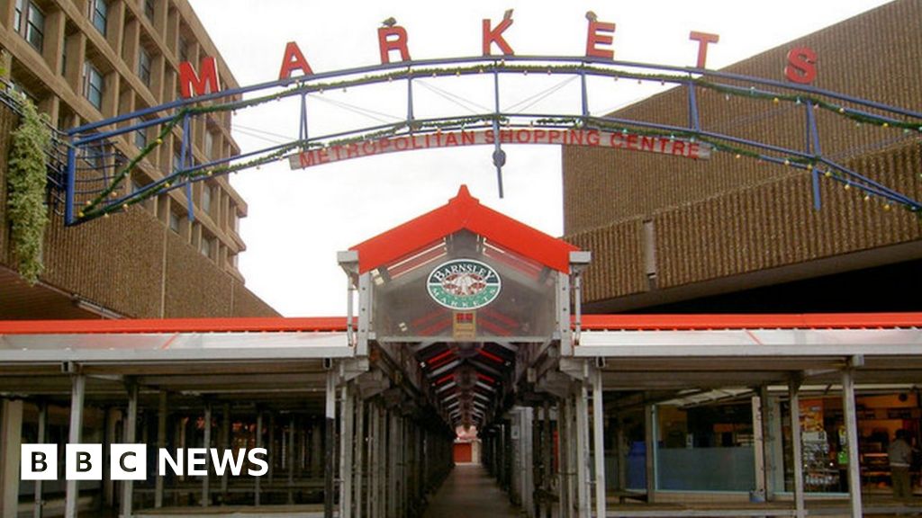 Barnsley market temporary home approved - BBC News