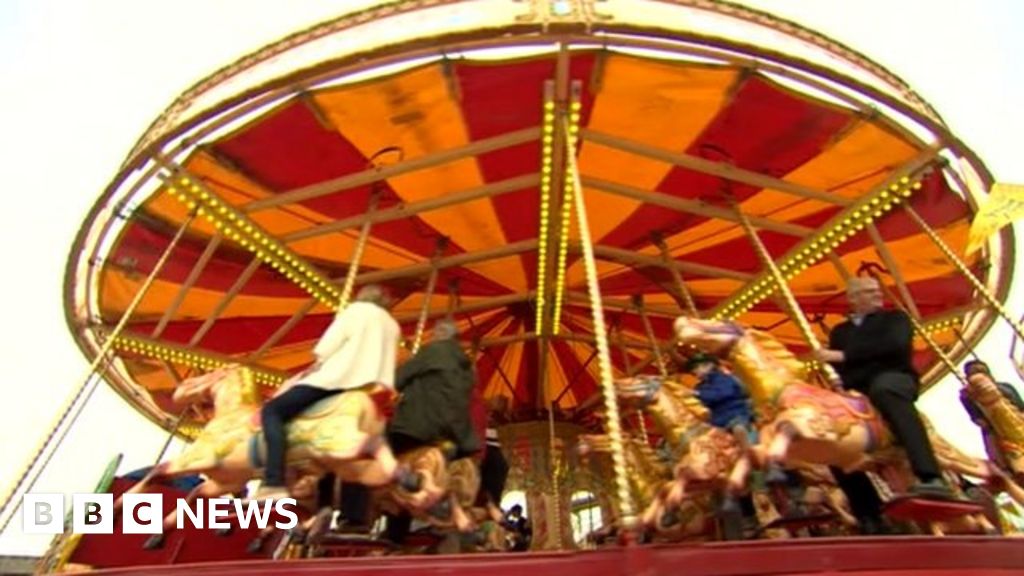 Dreamland: Reliving memories of Margate's amusement park - BBC News