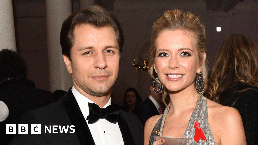 Countdown s Rachel Riley Marries Strictly s Pasha Kovalev In Las Vegas