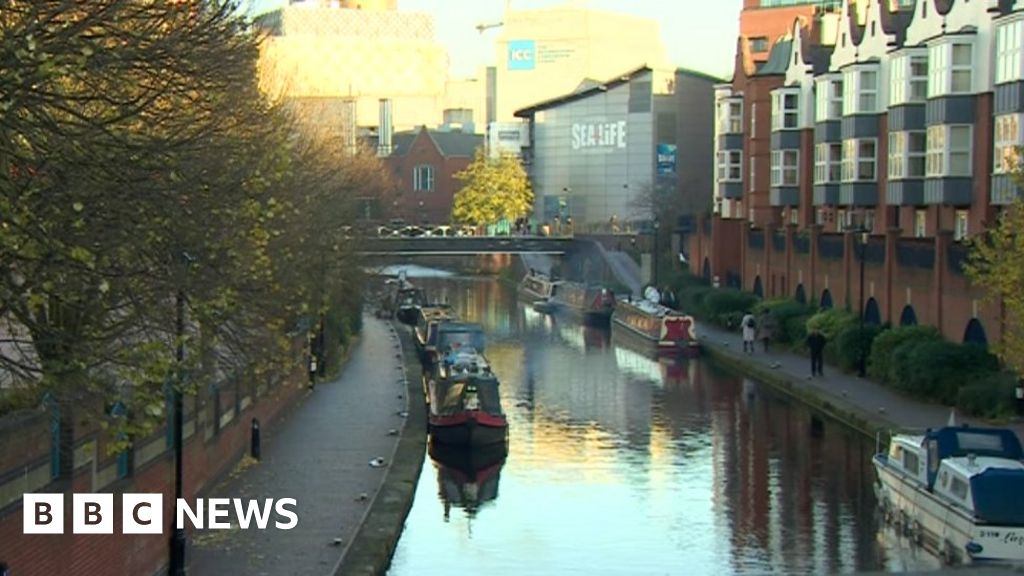 Birmingham city centre mugging victim critically ill