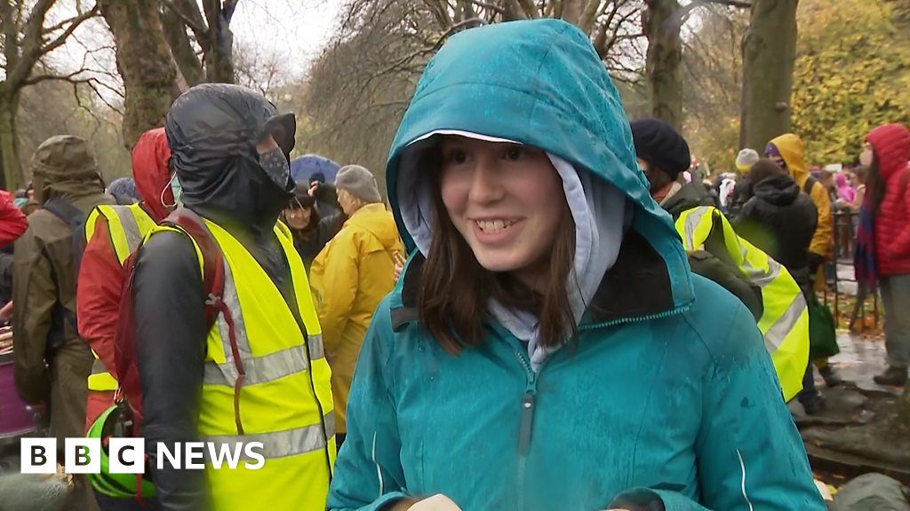 COP26: March against climate change gets under way in Glasgow - BBC News